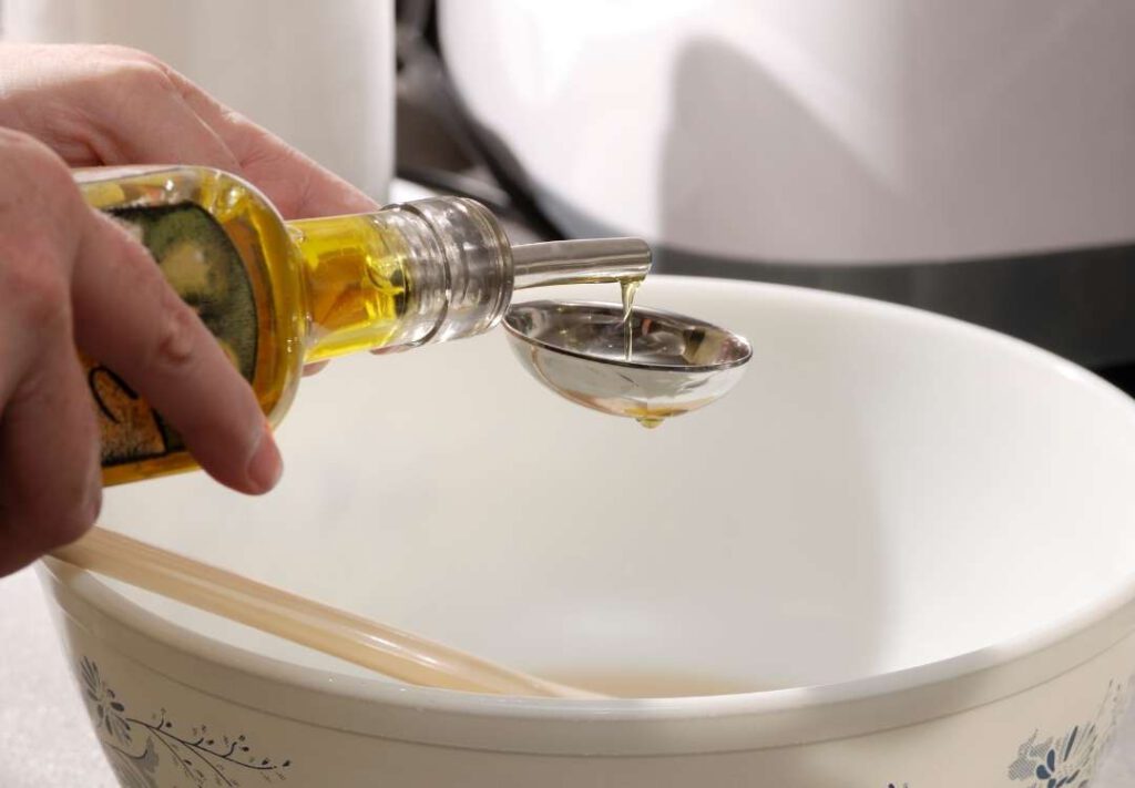 Cooking with Oils - We Golden Age